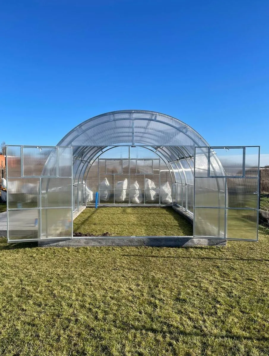 How to Position a Greenhouse in Your Garden for Maximum Sunlight ...